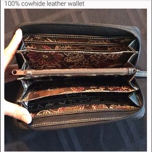 Moda Luxe | Bags | Black Full Sized Wallet Nwot | Poshmark